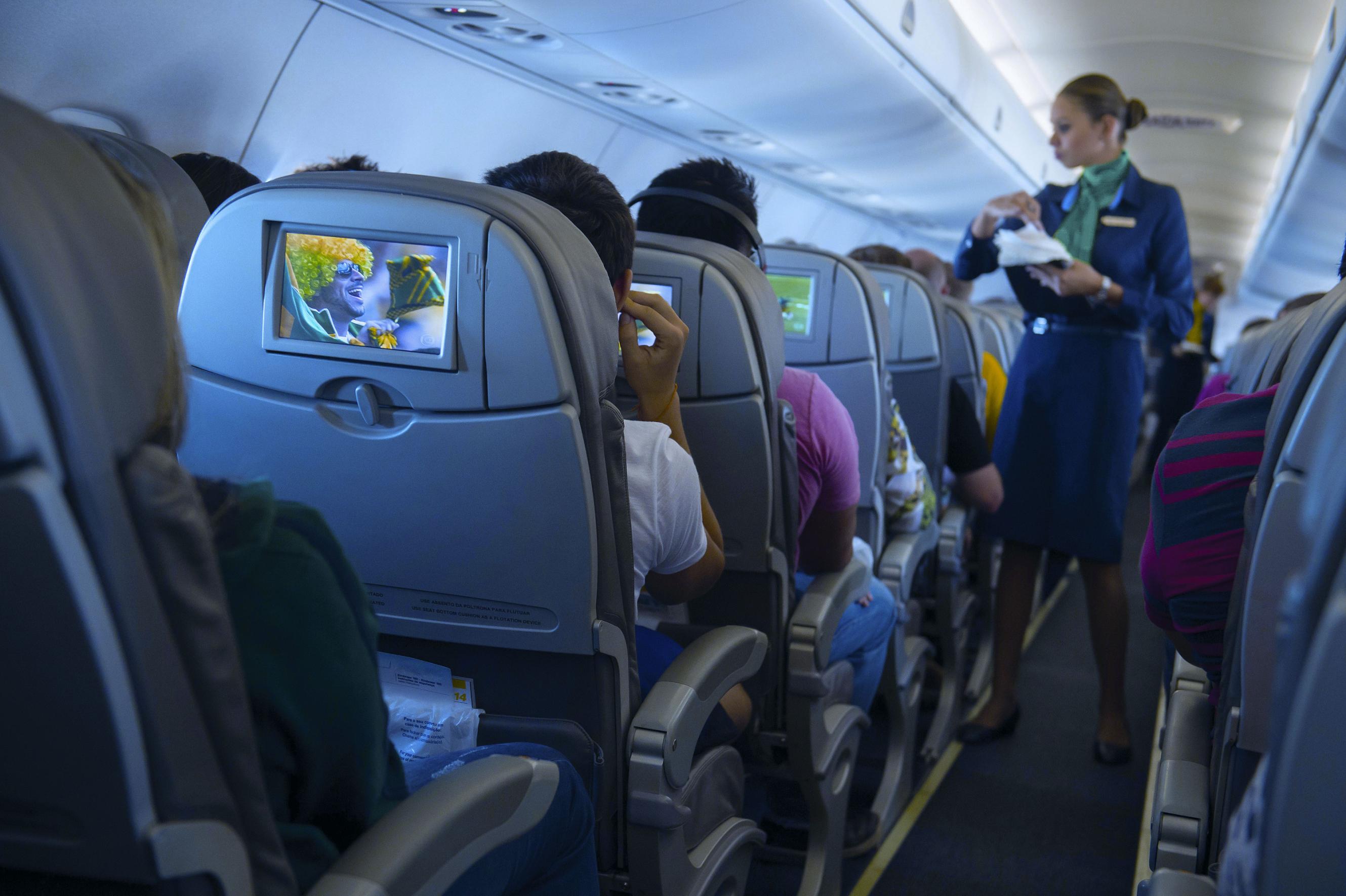 Gogo and SES Sign Capacity Deals to Meet Surging Inflight Connectivity ...